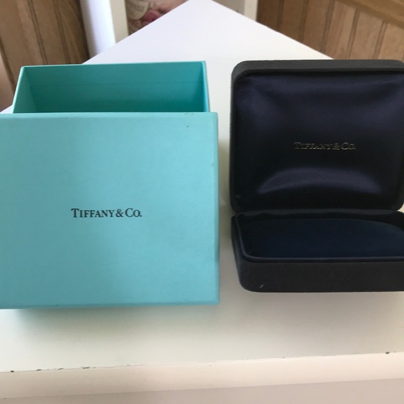 Tiffany & Co. | Jewelry | Tiffany Co Presentation Box And Outer Box ...
